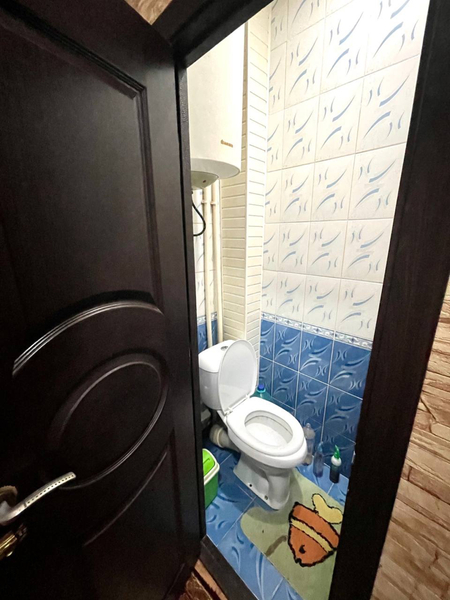 Срочно Продается квартира 2/2/4 микрорайон 9