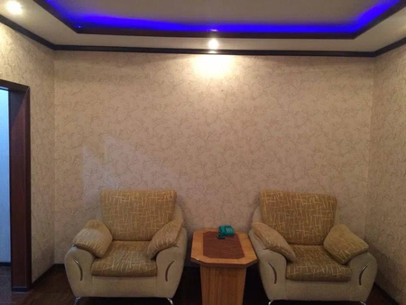 Госпитальный рынок. 1в2комн/5этаж.  45м2.