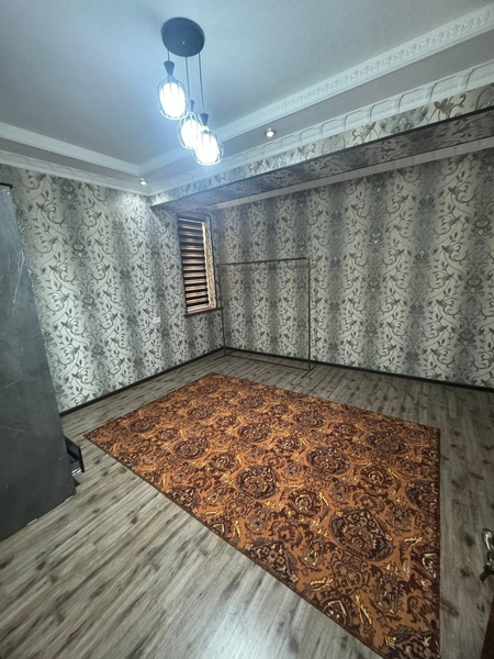 Квартира в хорошом состаяни полная абстановка без пасретника