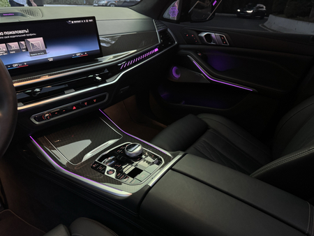 Продаю Bmw x7 m60