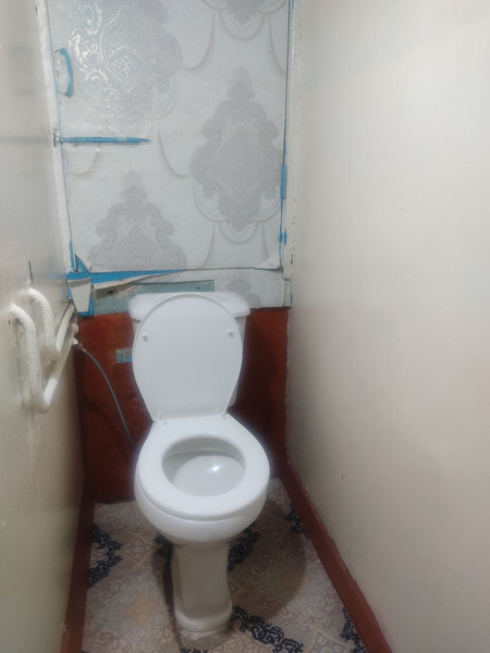 Срочные аренда
Чилонзор 24
1/2/4.  
350$ 
320$ ga oberamiz
янги Гилам