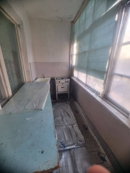 _Chilonzor 20kv 1xonali kvartira sotiladi balkon 1.5/6