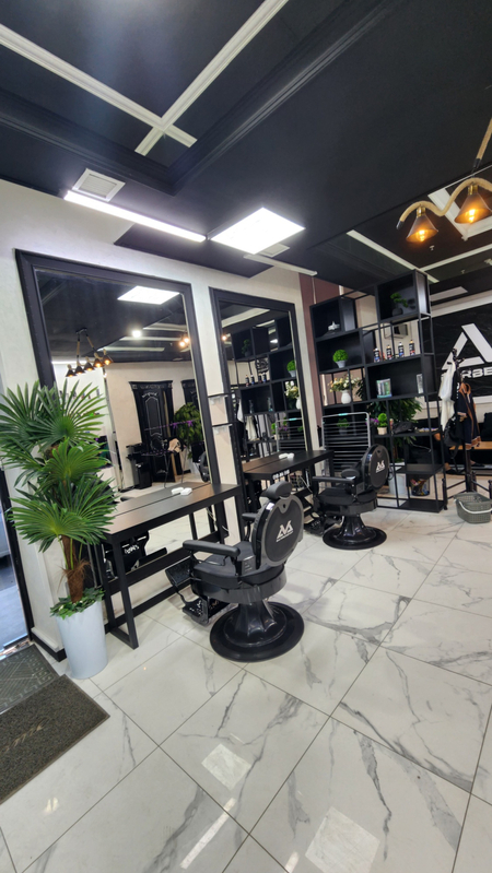 Tayyor Biznes AVA BARBER SHOP sotiladi