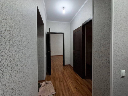 2/2/4 Буюк Ипак Йюли , Никитина новосройка ,45м2, кирпич , 56000$
