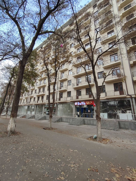 Продам 2х комнатную 1 этаж Чиланзар 26 , 107 школа