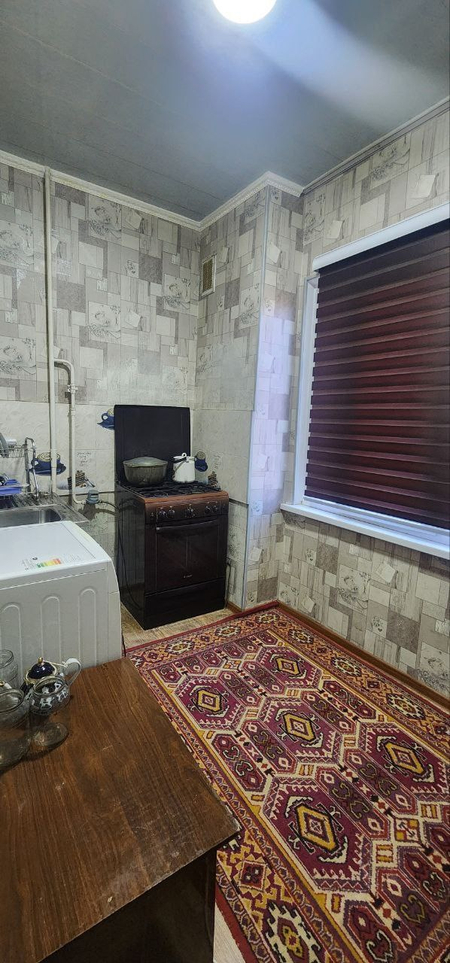Юнусабад 19кв  1/3/5  переделано в 2х