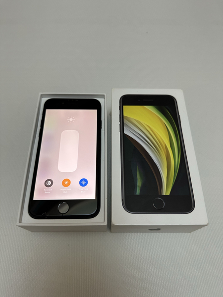 iPhone Se 2020 radnoy