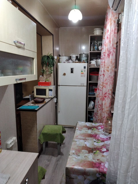 Свою однокомнатную квартиру продаю