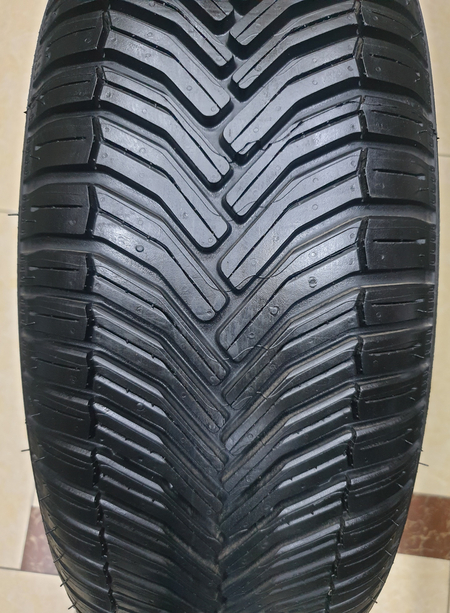 Mivhelin 225/60R16 yevropa maxsuloti sifati zo'r xamma fasil uchun