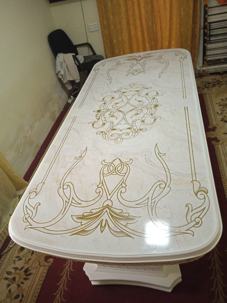 Стол стул сотилади