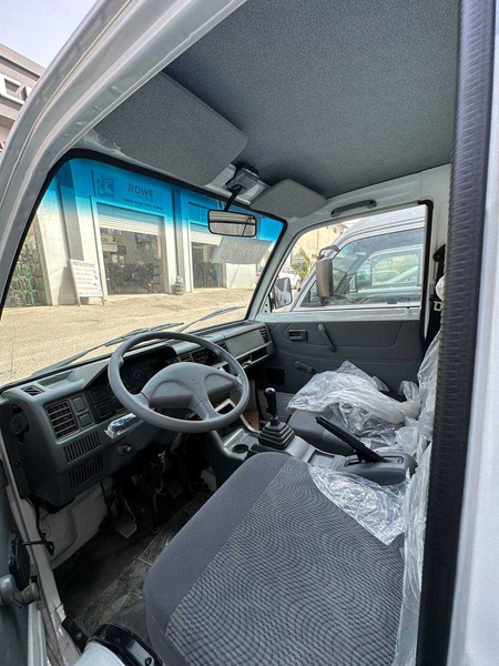 LABO (2025)  0 probeg Halol nasiya savdoga