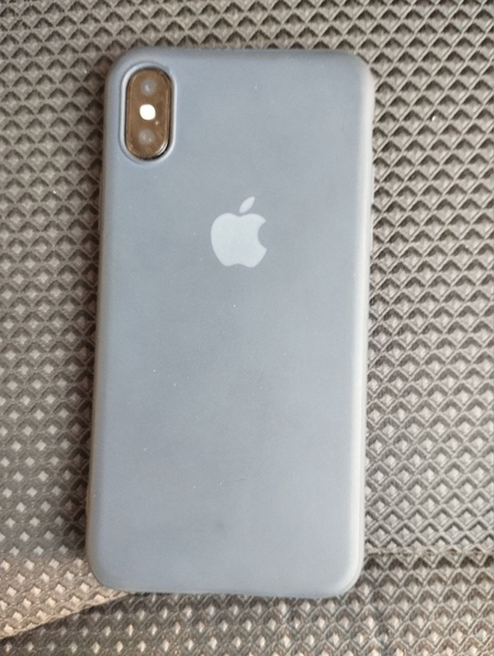 iPhone X sotiladi