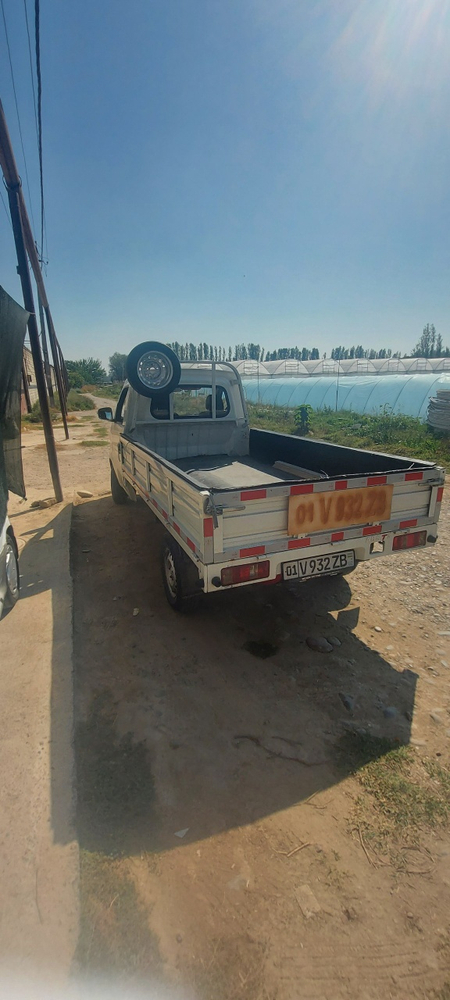 Продаю Changan T30
