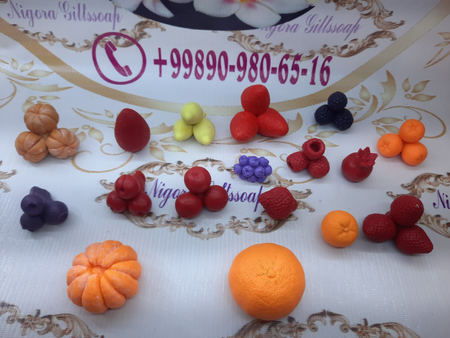 Gul qolipla  aparatida quyiladi