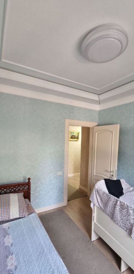 Yunusobodda 4 xonali srochna sotiladi 19 kv
