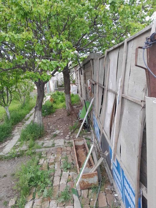дача вдоль реки Чирчик. Тузель. 5 соток. фасад 26 метров. (133235)