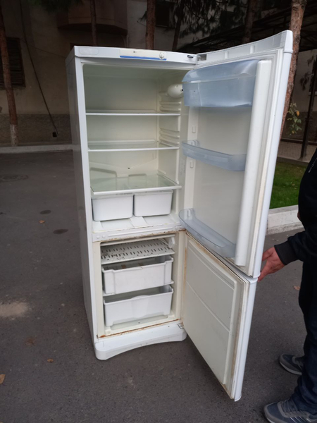 Продаётся холодильник