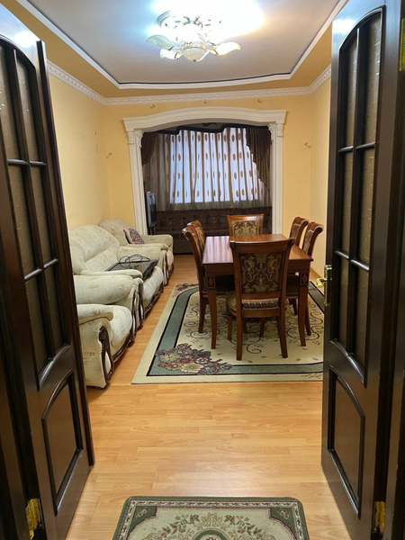 Срочно продам квартиру на братских