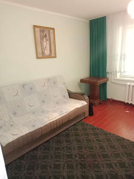 Продажа 1/2/4 на массиве ТТЗ-1, голерейного типа
