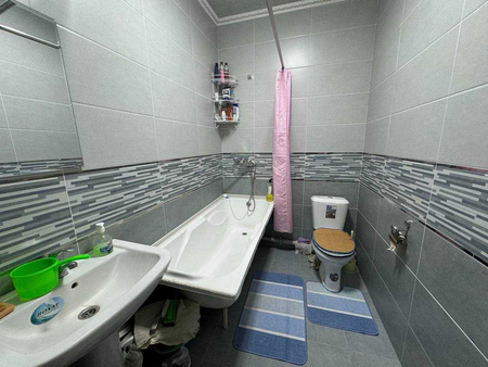 1 xonali 40m² 4-qavat uy sotiladi