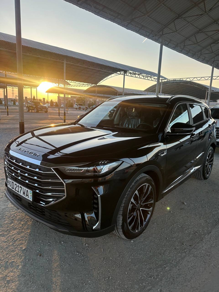 Jetour 70plus dubay versiya