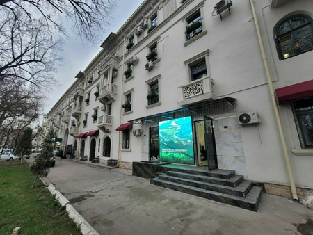 Улица Нукус высокрпотолочка