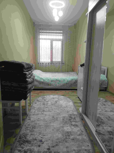 Metro. Shaxriston. 2/1/5. Navastroyka. 65000$.