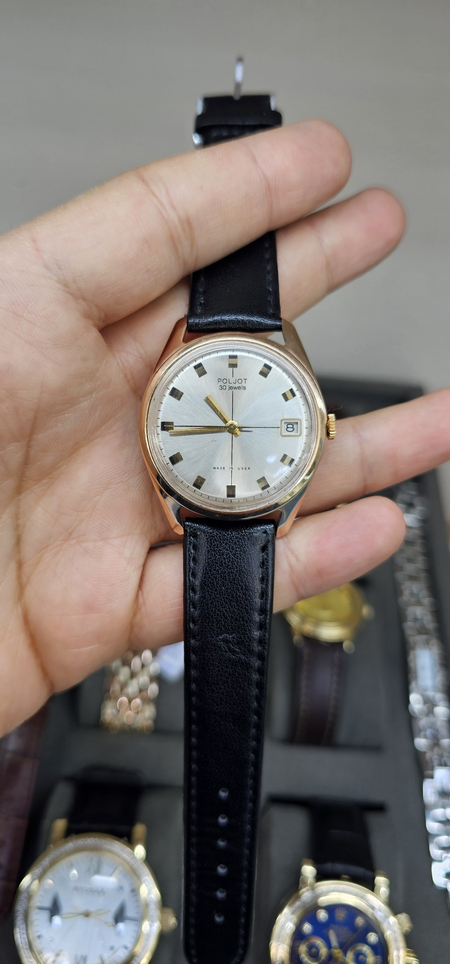 Редкие  Золотые Часы Baume Mercier 18k 750пробы