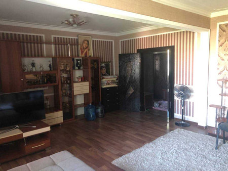 Срочна продаётся квартира Яшнабад (129445)