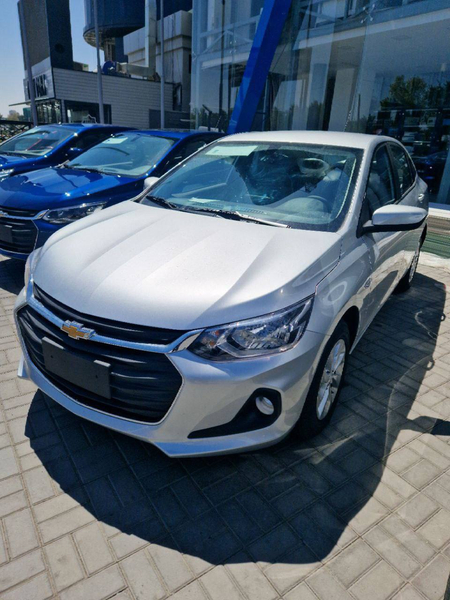 Chevrolet Onix LS MT halol nasiyaga beriladi