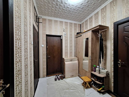 Продается квартира в престижном районе 3/3/5 М-Улугбек (J2776)