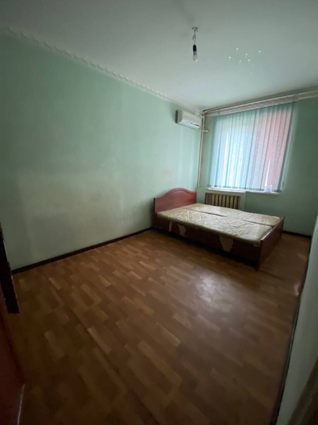 Лабзак продам срочно .Т. 2/2/4 клинтка медион