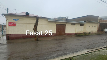 425.000& huvaydo mahalla  4.5 sotik oq tunga maschit yaqinida