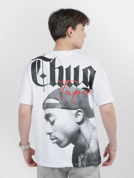 Футболка с принтом 2pac. Подойдёт для весны и лета.