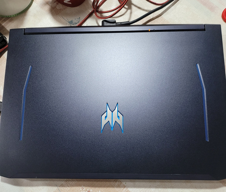 Игровой ноутбук PREDATOR HELIOS 300