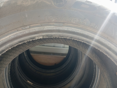 195/60R15. Razmer balon sotiladi