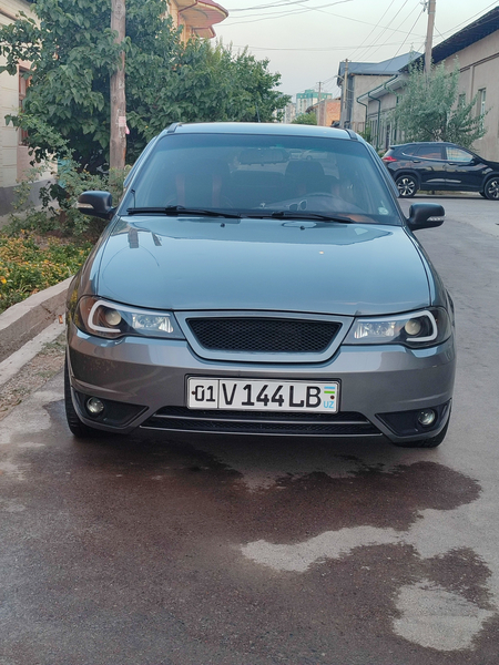 Srochno Nexia 2 sotiladi
