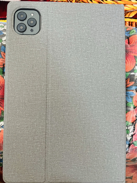 OZCT 15 pro Max sotiladi