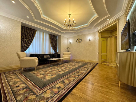 Срочно Сдается Новостройки метро Ойбек ж/к империал 3-комн 110м2 2-сан