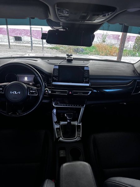 kia seltos full pozitsiya