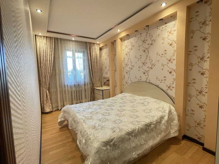 ЛОЛАЗАР • МОСКОВСКИЙ ОТЕЛЬ • 4-комн •  96 м² • этаж 4/5 • [MGA: 700]