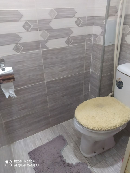 Срочно Чирчик ш. 10 м/н Карвон йул юзи 3-этаж 1х +2х6 балкон (Узи 2х