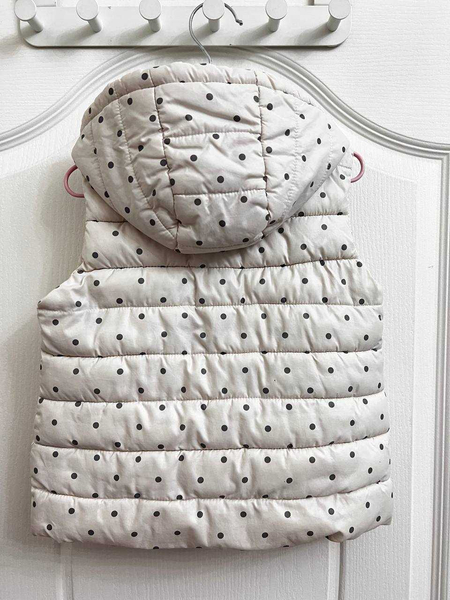 Фирменные дутые жилетки ZARA, HM, размер 2-6 лет