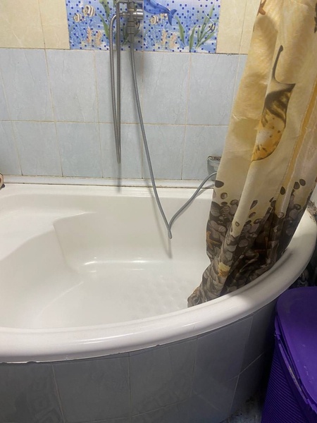 Срочно продается квартира 74 кВ в Яккасарайском районе.