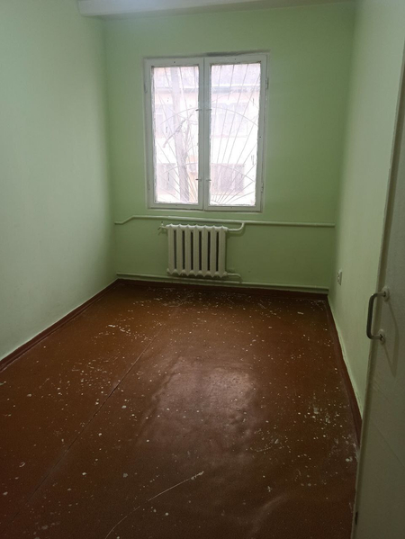 Юнусабад Сампи.   2/1/2.  Срочно цена договорная
