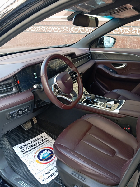 Jetour x90 plus.