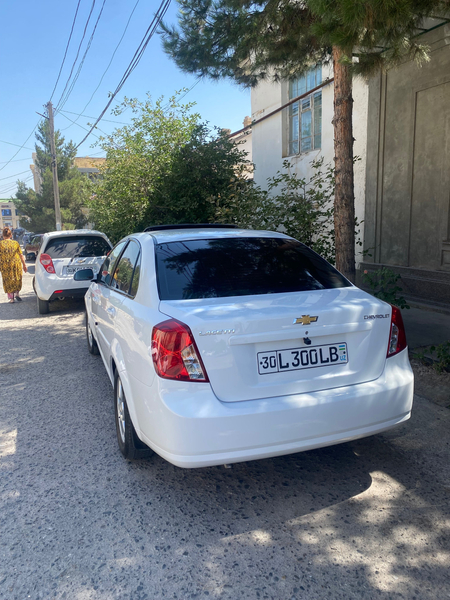 Lasetti 1.6 mator aftamat