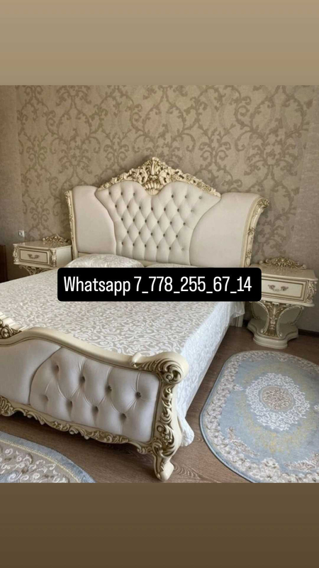Спальний гарнитур