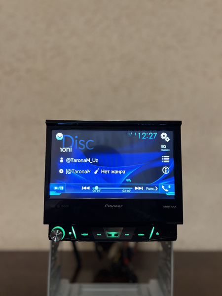 Pioneer AVH-X7850BT Original manitor sotiladi.