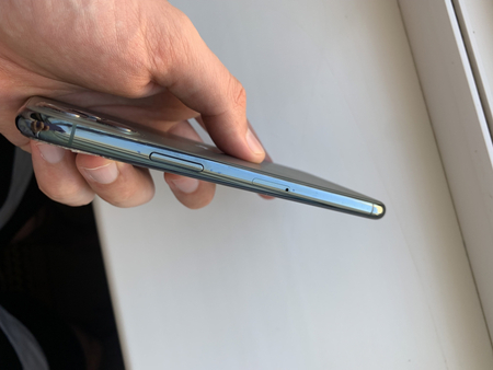 Iphone 11-pro 64-gb